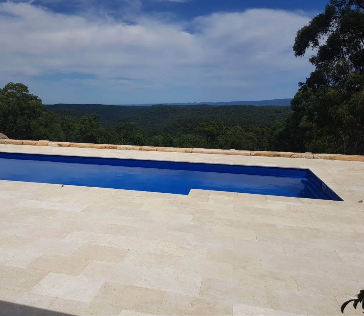 Crema Novelda Limestone - Marble Plus