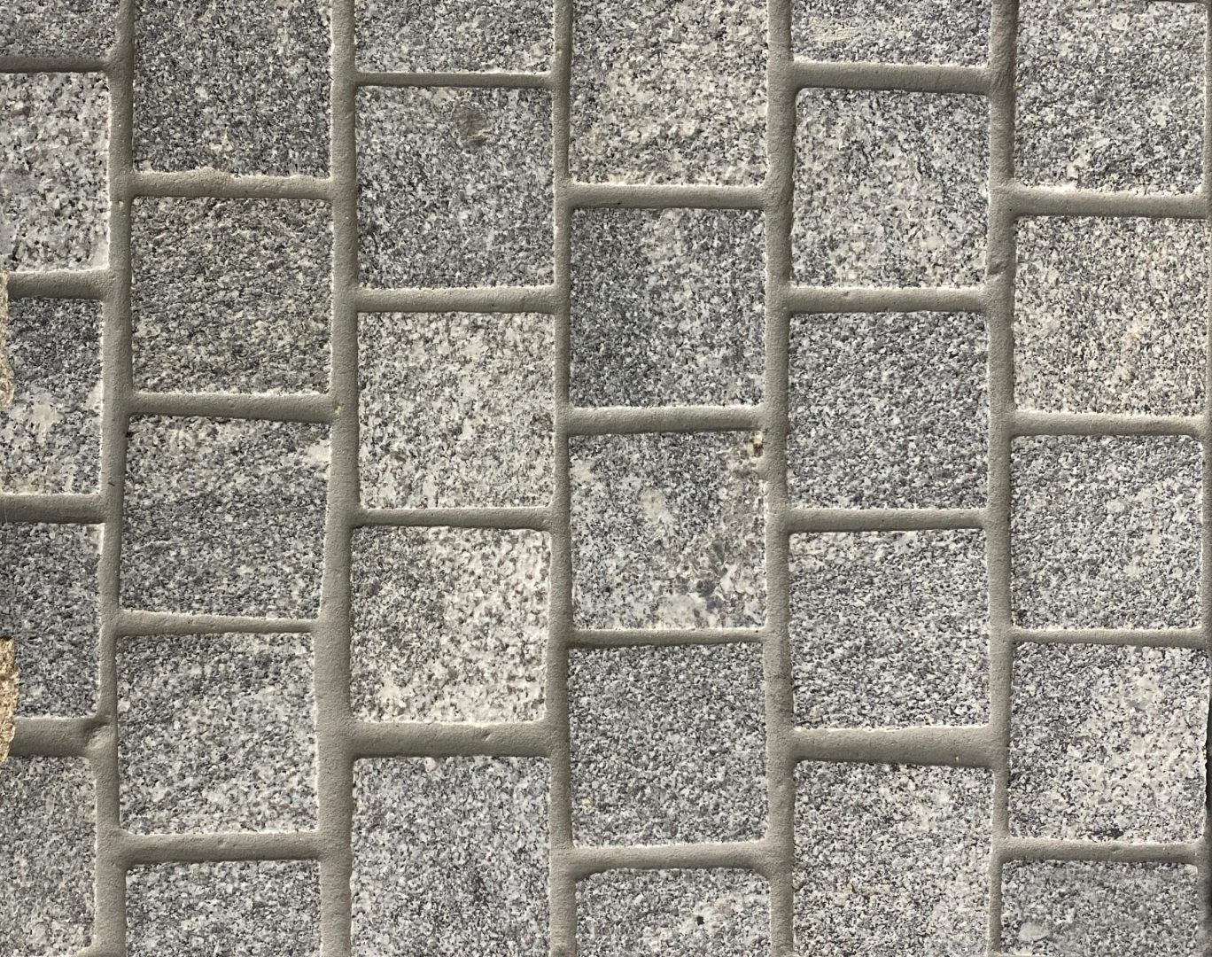 Fantasy Grey Cobblestone - Marble Plus