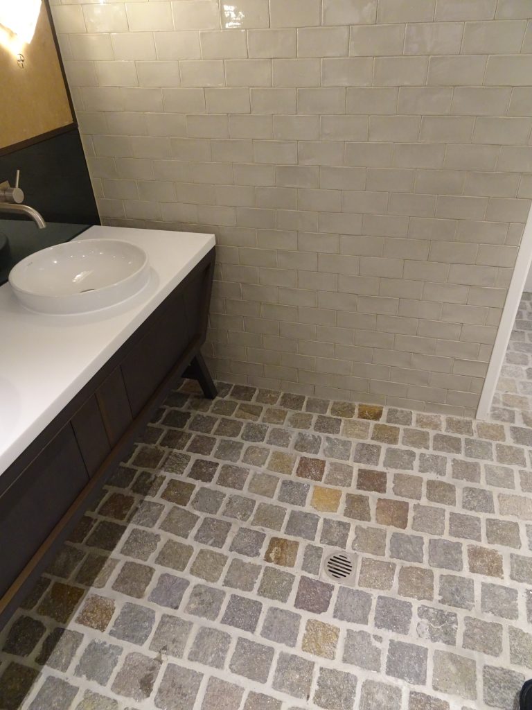 Porphyry Loose Cobblestone - Marble Plus