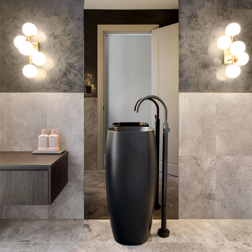 Bathroom Tiles - Beautiful Natural Stone: Marble Plus